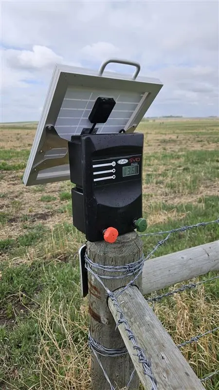 Solar Energizer Post Mount - Margo Supplies